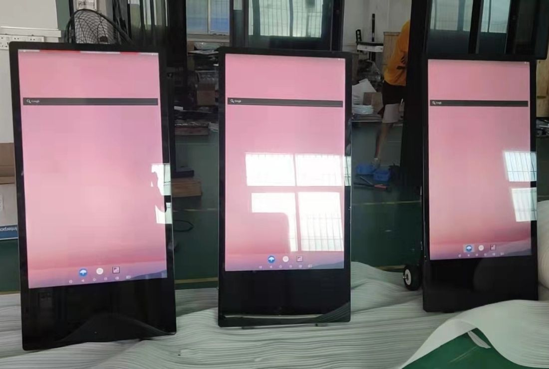 Portable Digital Vertical Signage Benefits - Golden Margins